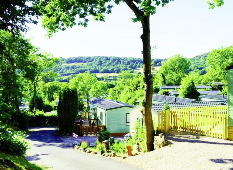 11 Best Caravan Holiday Parks In The UK - Faded Spring