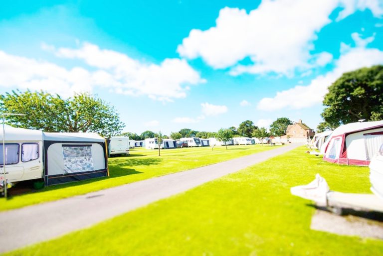 11 Best Caravan Holiday Parks In The UK - Faded Spring