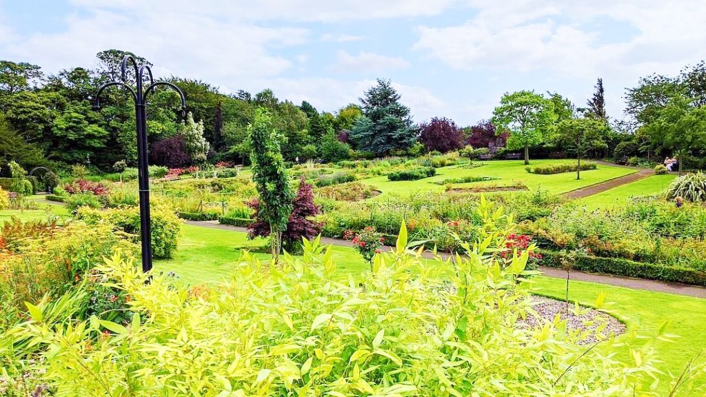 Fun Things To Do In Fife Scotland On A Date - Faded Spring