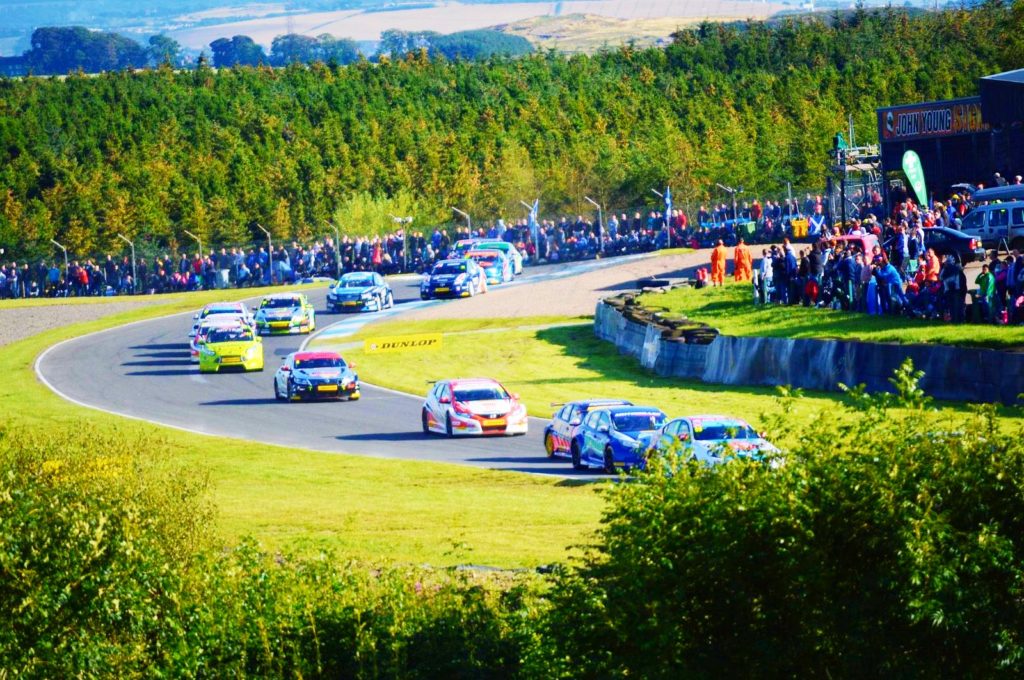 Fun Things To Do In Fife Scotland On A Date - Faded Spring